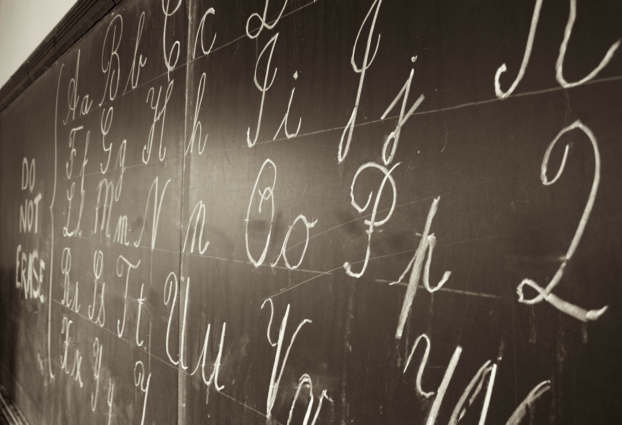 Why Does Montessori Still Teach Cursive Writing 